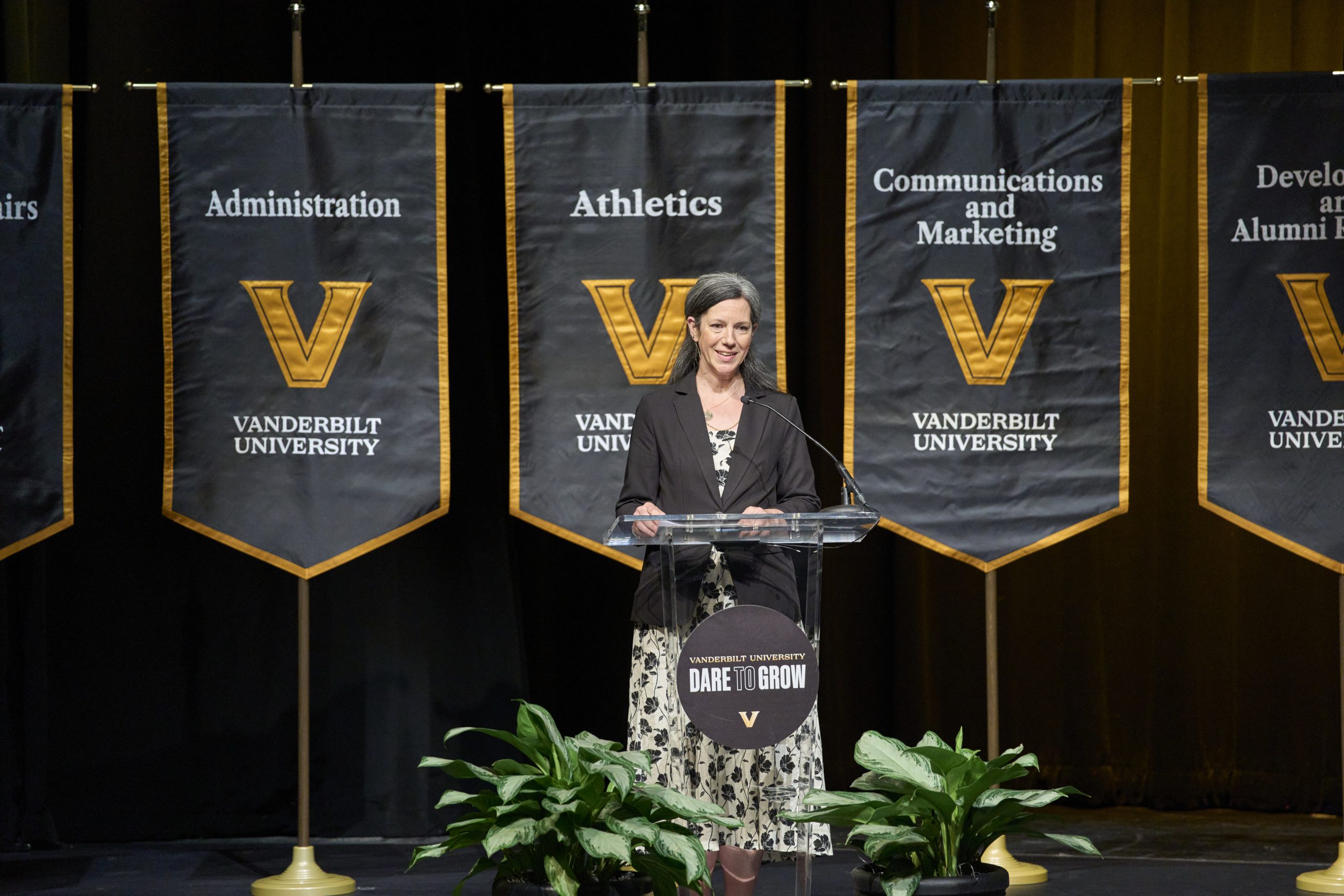 Raver and Savion celebrate staff, present awards during Spring Staff ...