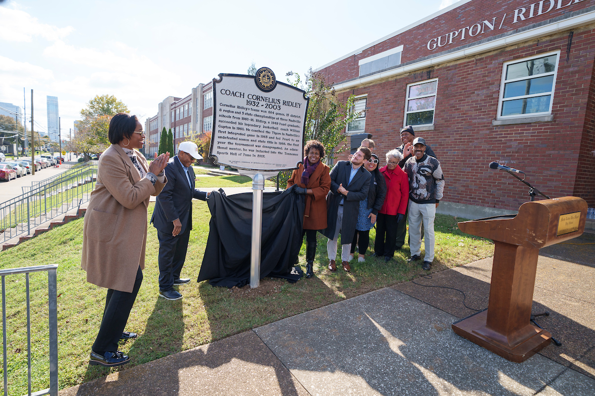 Vanderbilt dedicates historical marker honoring legendary Pearl High ...