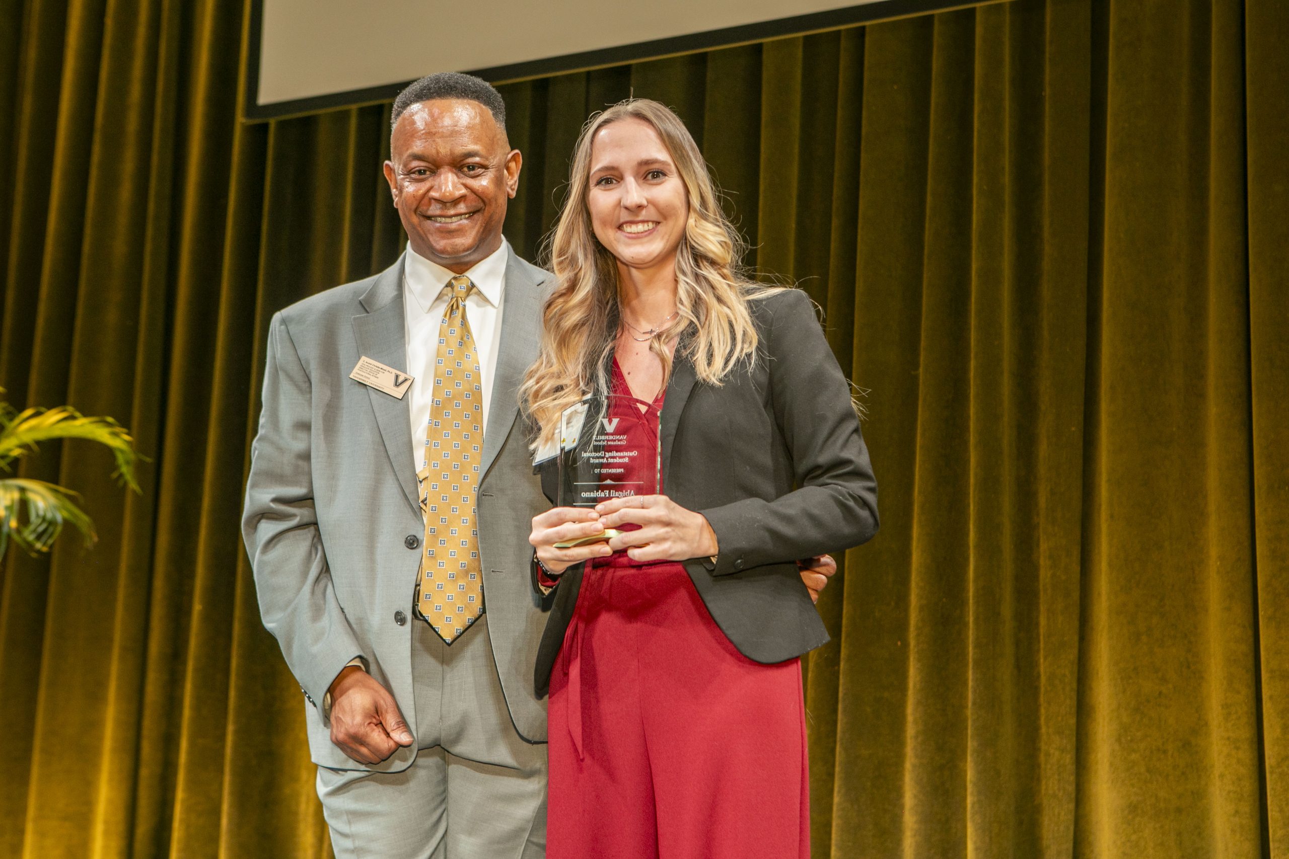 Graduate School recognizes excellence among students, faculty at Honors Banquet | Vanderbilt ...
