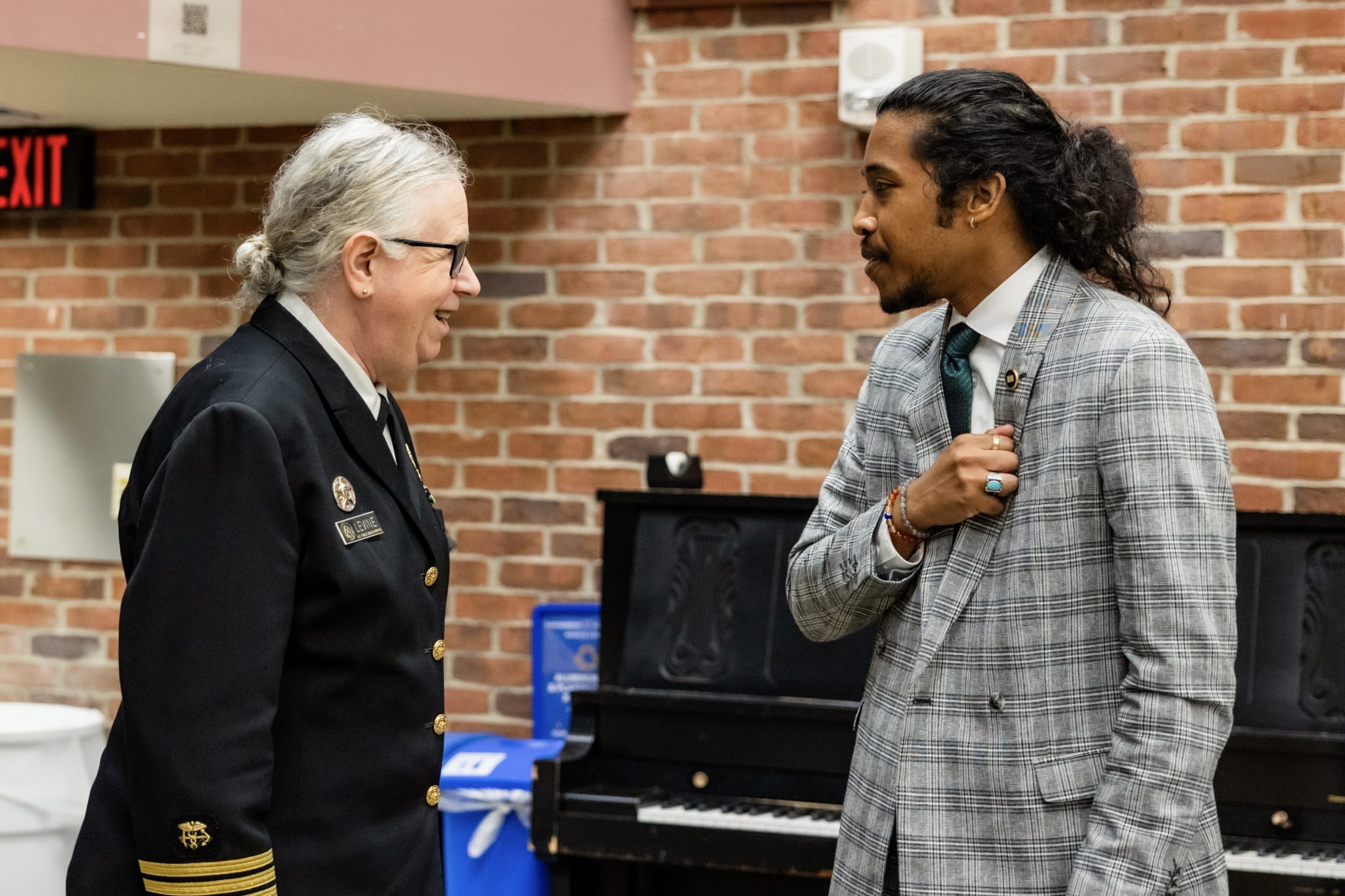 U.S. Cabinet official leads seminar on transgender health and policy ...