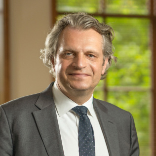 Lessons Learned: Chancellor Daniel Diermeier draws on his academic ...