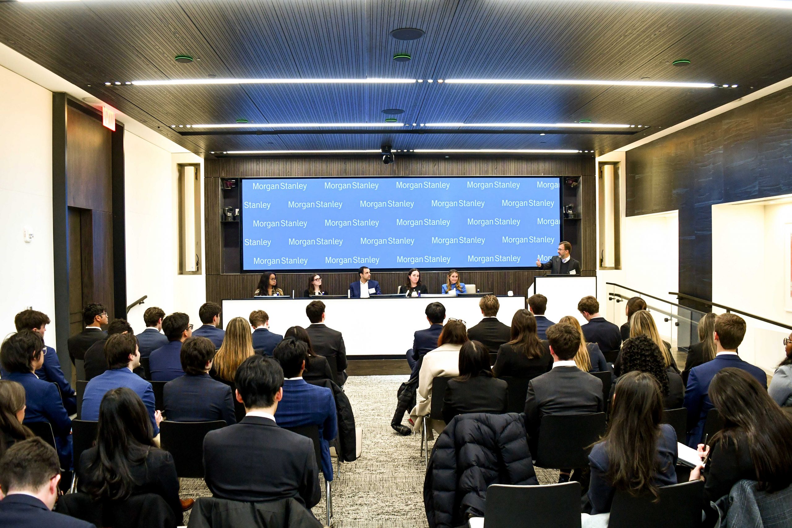 Bringing Vanderbilt to the world: Students embark on Finance Trek to ...